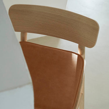 Fritz Hansen | Hven Bar Stool – Shop Zung